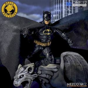 Mezco Toyz One:12 Collective Batman Sovereign Knight Onyx Figure ...